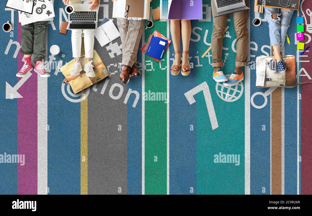 Teamwork atmosphere hi-res stock photography and images - Alamy