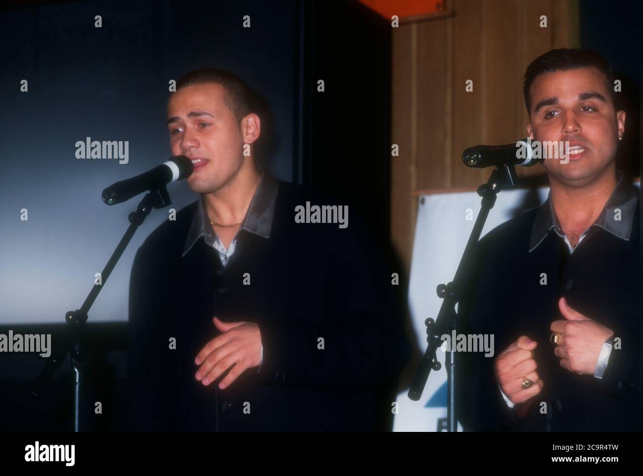 Hollywood, California, USA 27h February 1996 Singers perform at EMI ...
