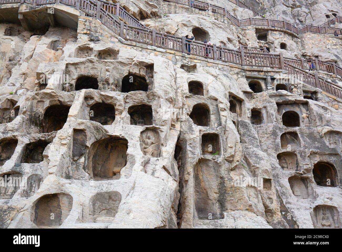 Famous Longmen Grottoes (statues of Buddha and Bodhisattvas carved in ...
