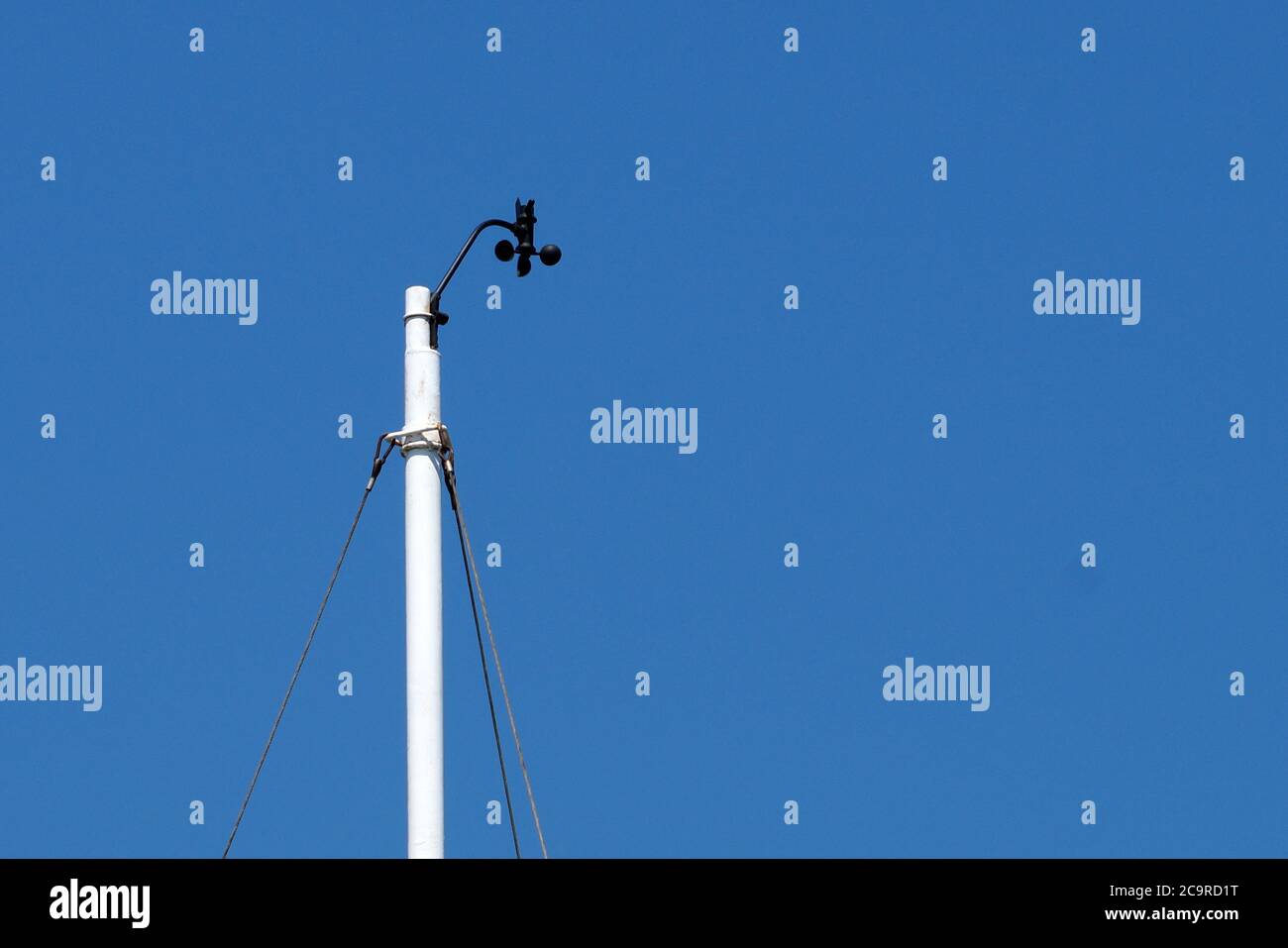 Meteorological measuring instrument hi-res stock photography and images ...