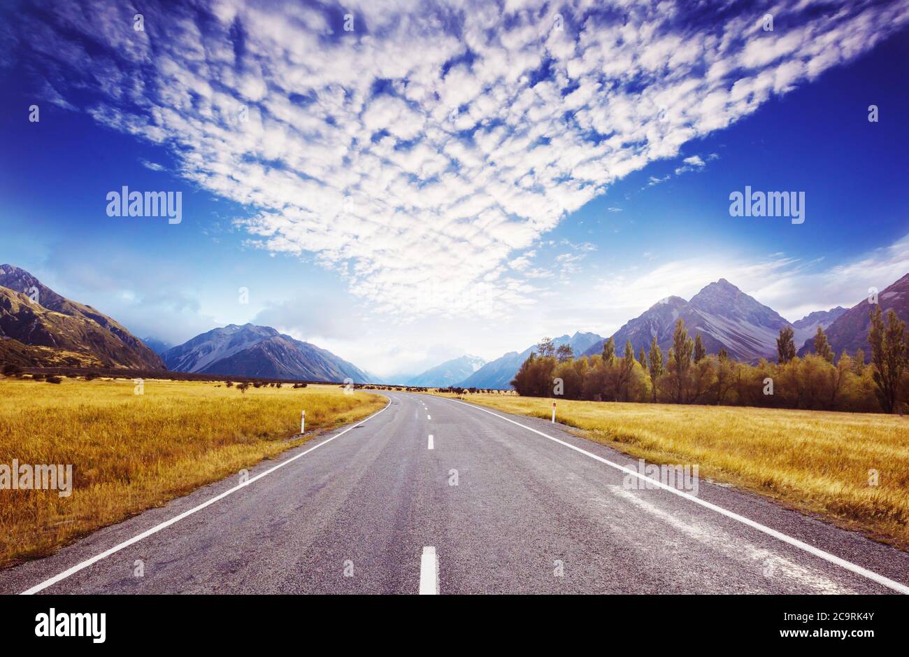 Scenic Road to Mount Cook National Park ,South Island, New Zealand ...