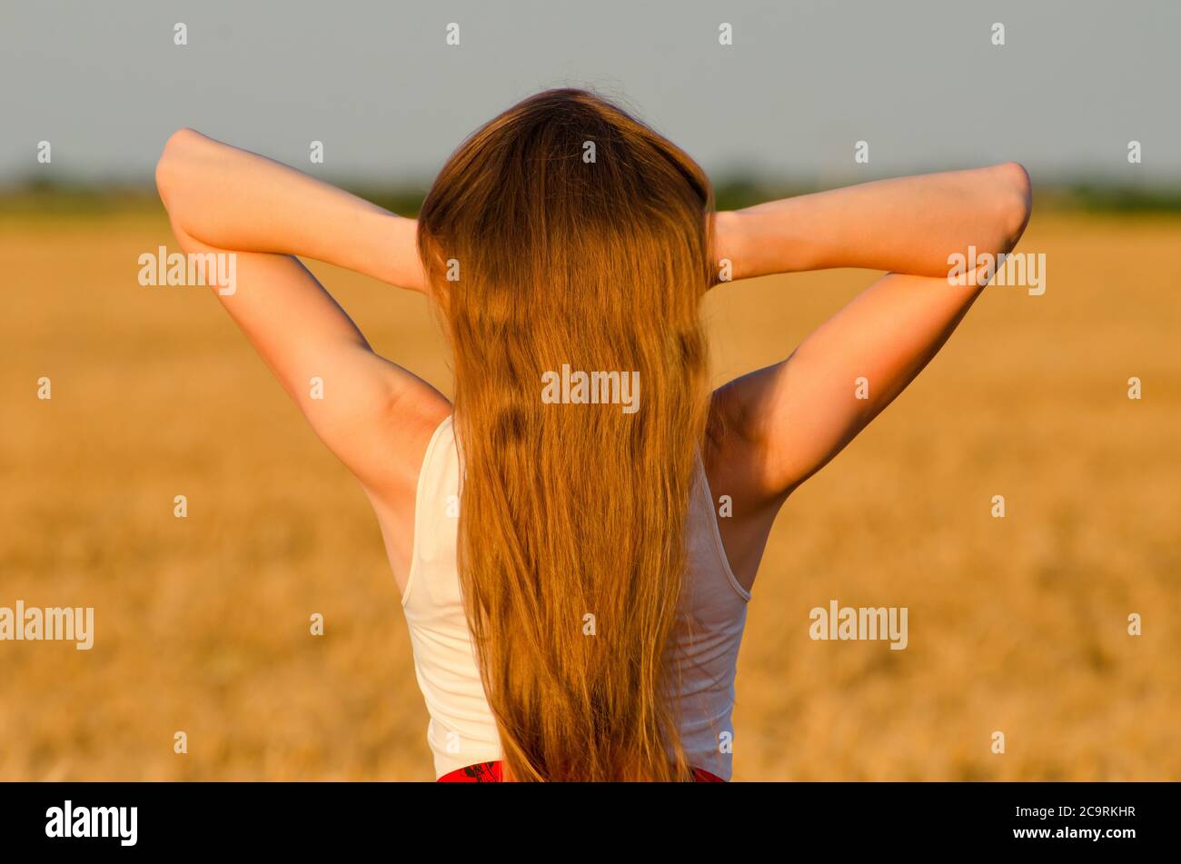 Hands on the nape hi-res stock photography and images - Alamy