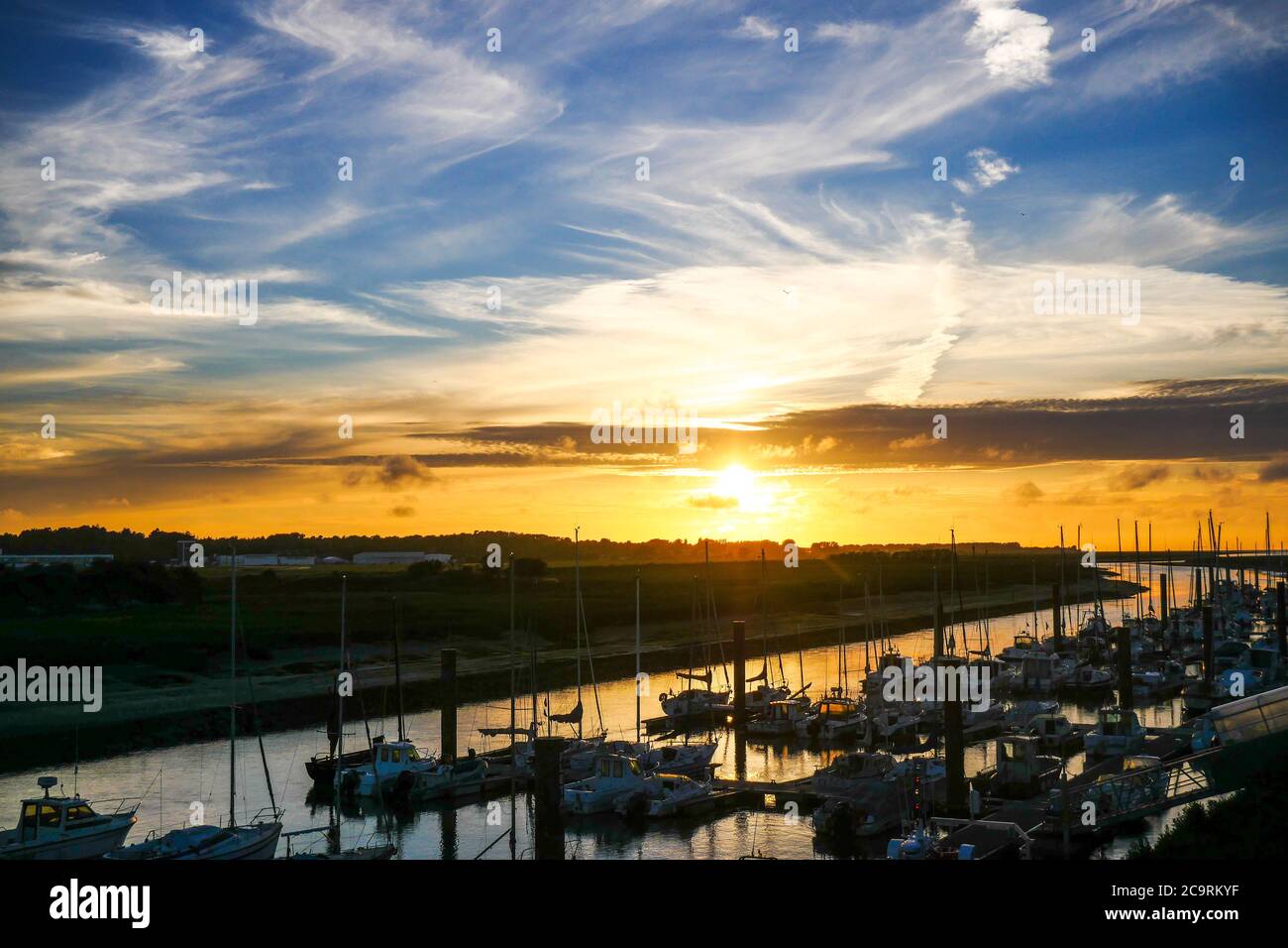 Etaples river hi-res stock photography and images - Alamy