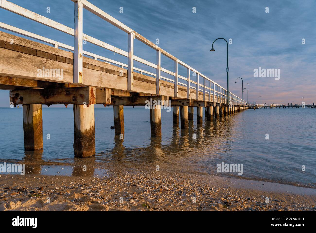 Water level view hi-res stock photography and images - Alamy