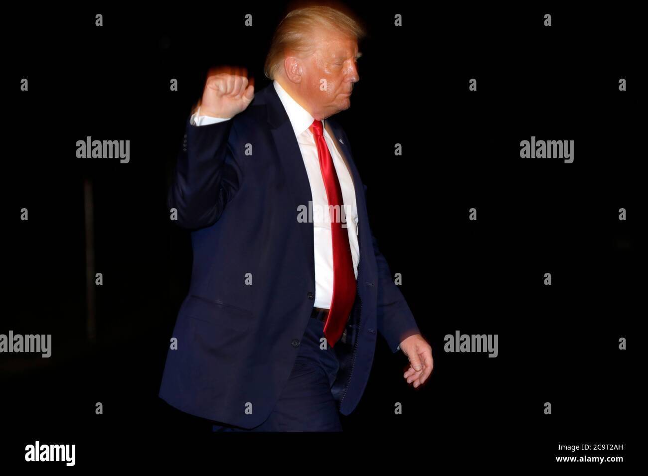 Trump fist pumps hi-res stock photography and images - Alamy