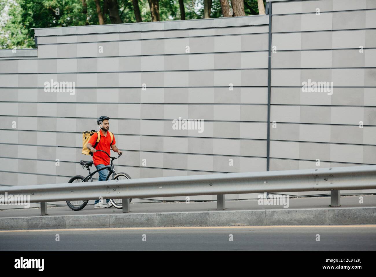 Very tired cyclist hi-res stock photography and images - Alamy