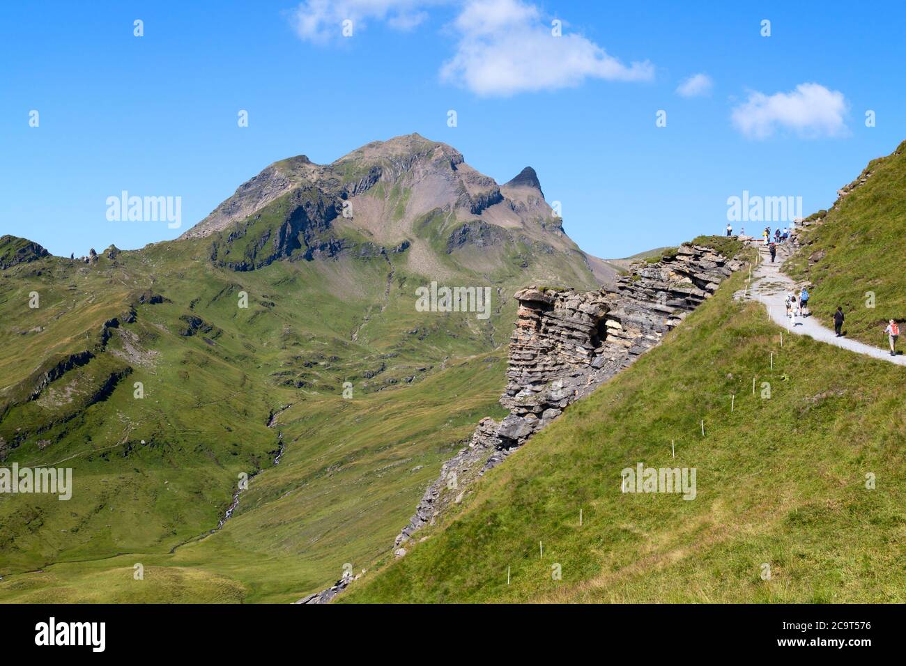 Hiking in the swiss alps: High alpine route above Grindelwald (Jungfrau ...