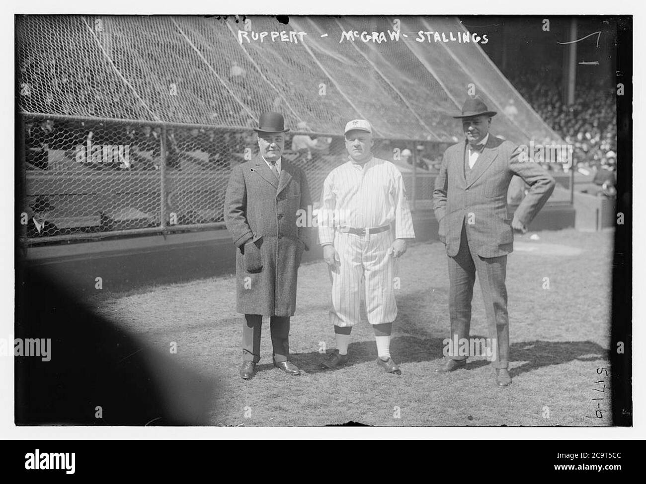 George mcgraw hi-res stock photography and images - Alamy