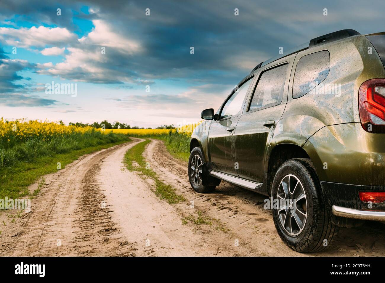 Dacia 4x4 hi-res stock photography and images - Alamy
