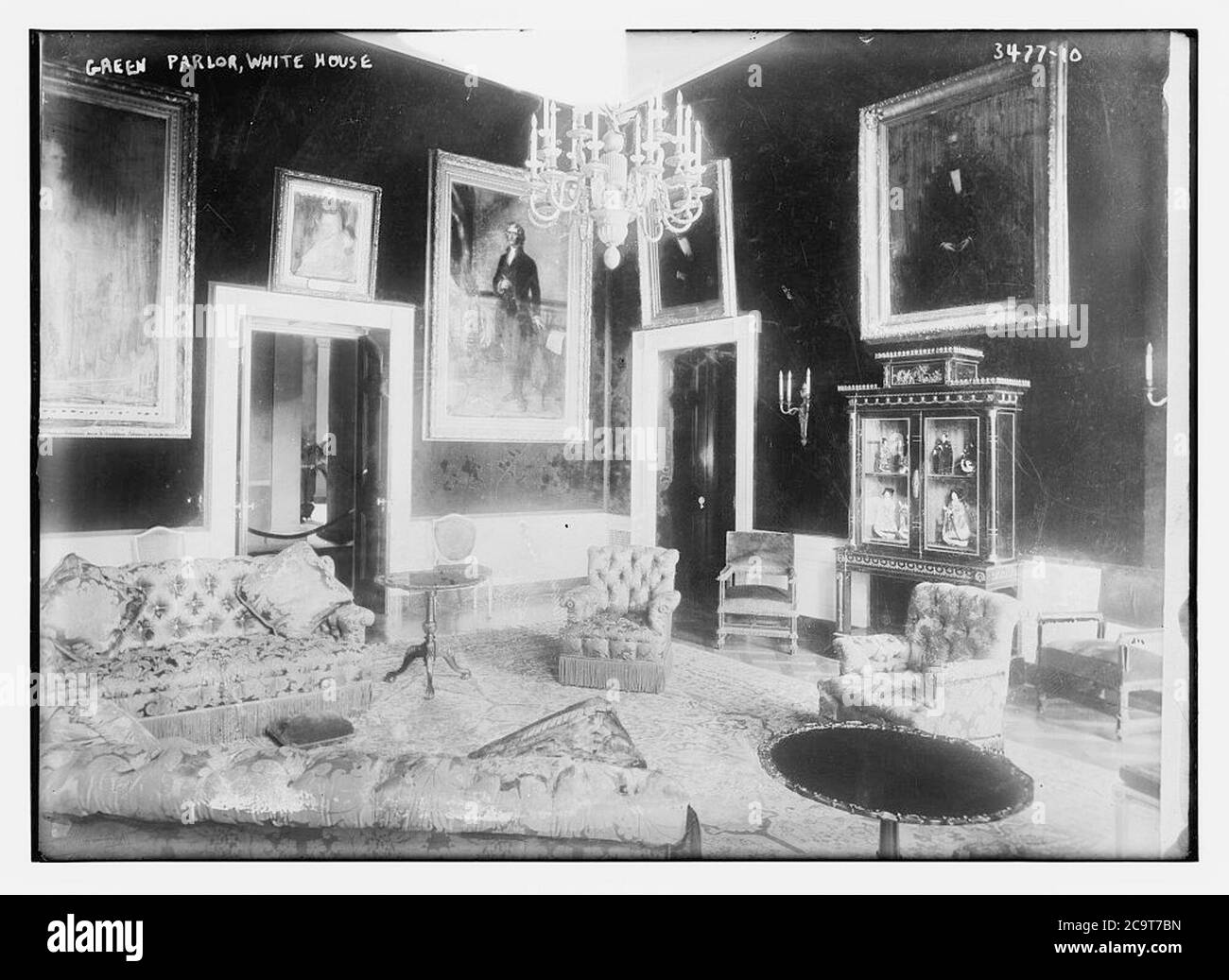 War room white house hi-res stock photography and images - Alamy
