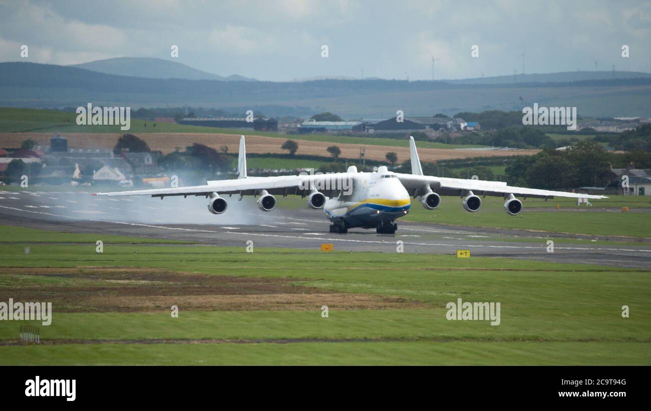 Russian cargo behemoth plane in scotland hi-res stock photography and ...