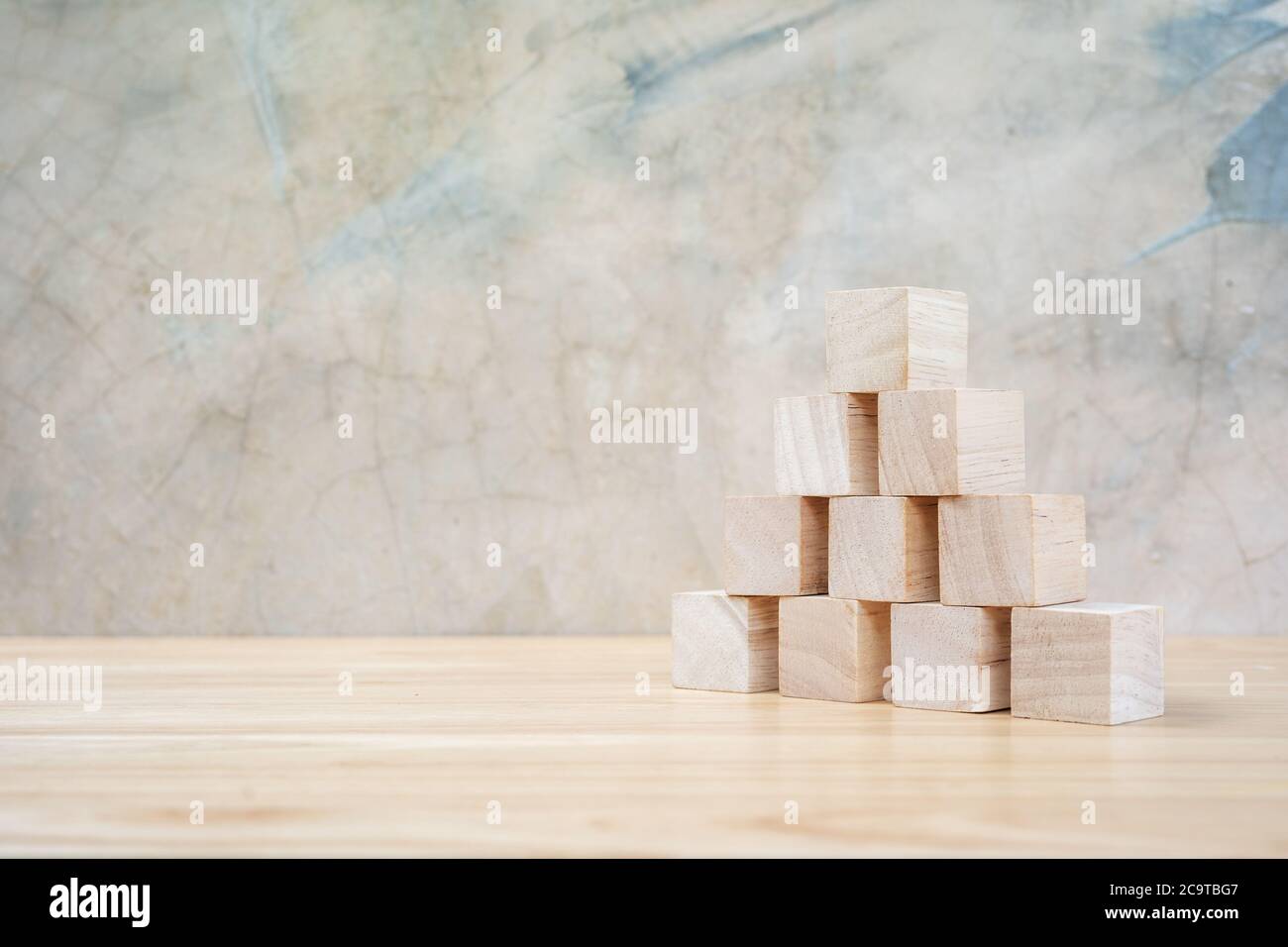 Ang cube hi-res stock photography and images - Alamy