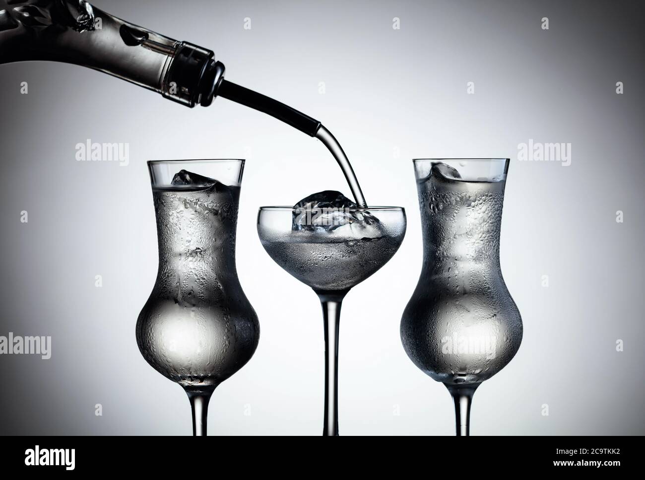 Frozen ice pouring hi-res stock photography and images - Alamy