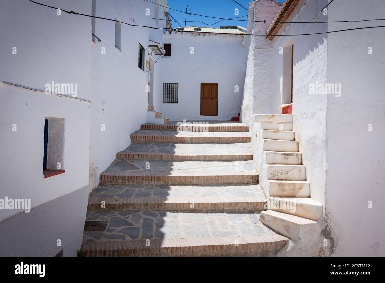 Narrow dead end street in hi-res stock photography and images - Alamy