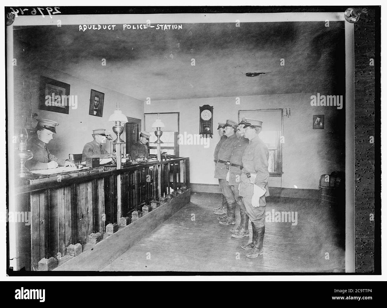 Aqueduct Police Station Stock Photo Alamy aqueduct-police-station-stock-photo-alamy