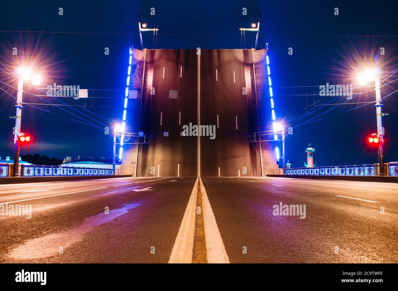 Dividing Strip High Resolution Stock Photography and Images - Alamy