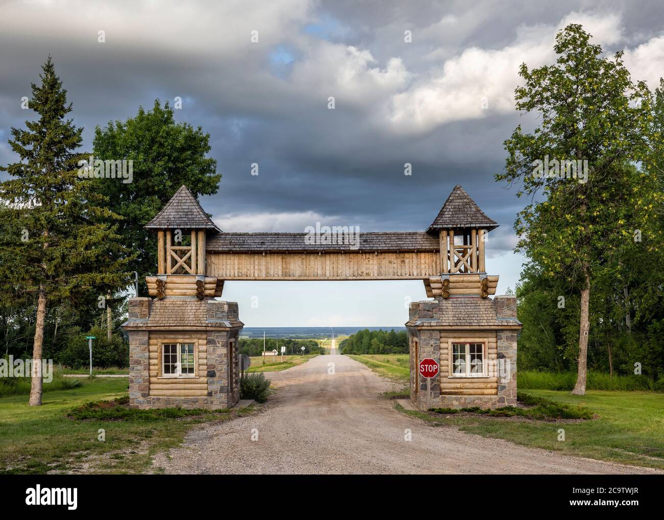 Park entrance gate hi-res stock photography and images - Alamy