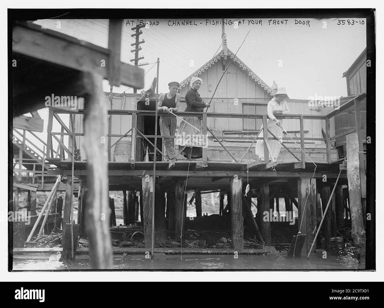 Vintage broad channel hi-res stock photography and images - Alamy
