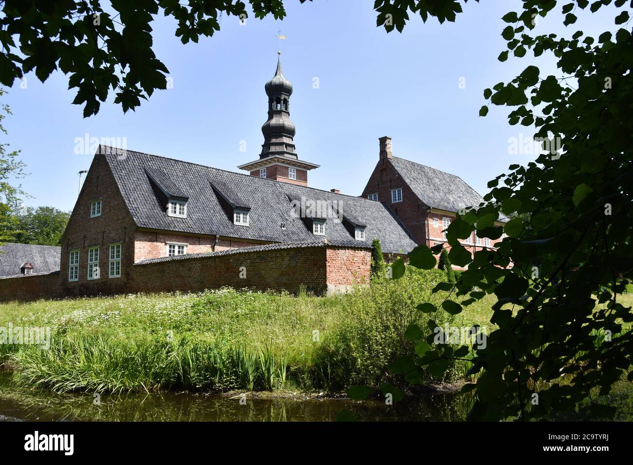 Husum castle hi-res stock photography and images - Alamy