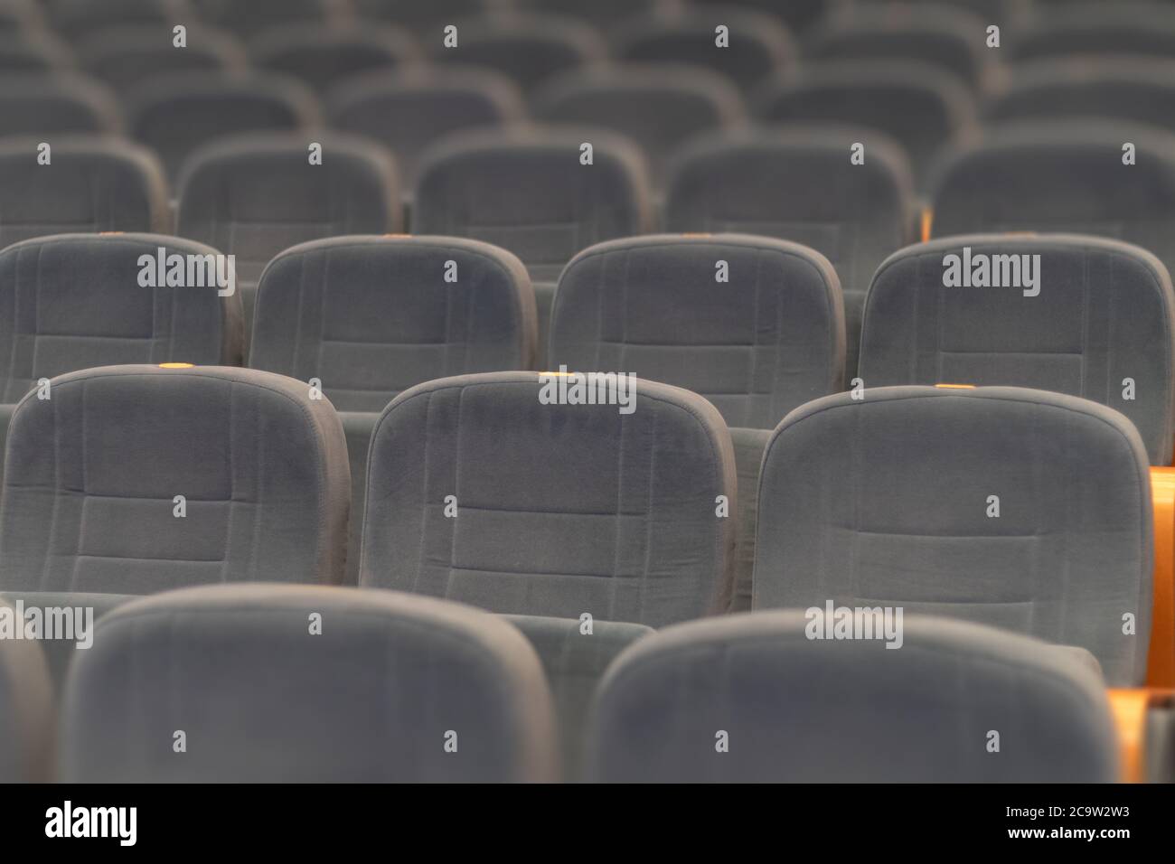 Lecture hall grey chairs hi-res stock photography and images - Alamy