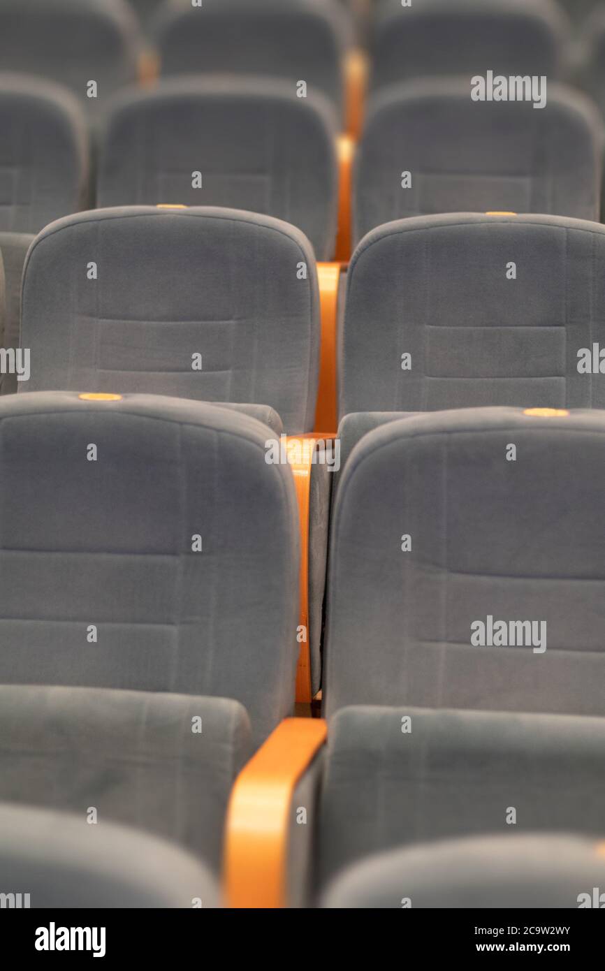 Lecture hall grey chairs hi-res stock photography and images - Alamy