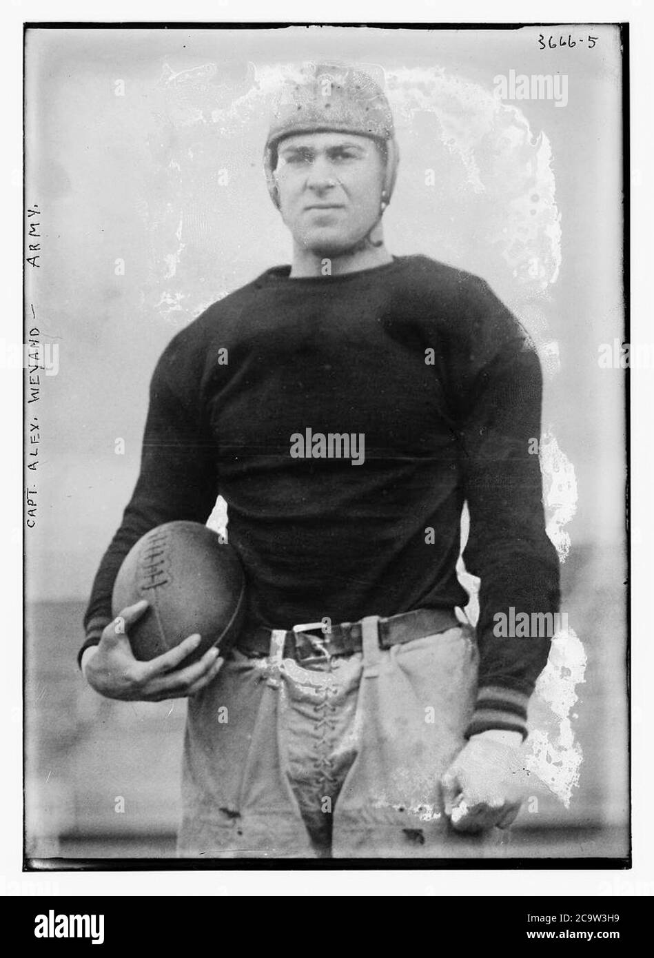 Capt alex army hi-res stock photography and images - Alamy