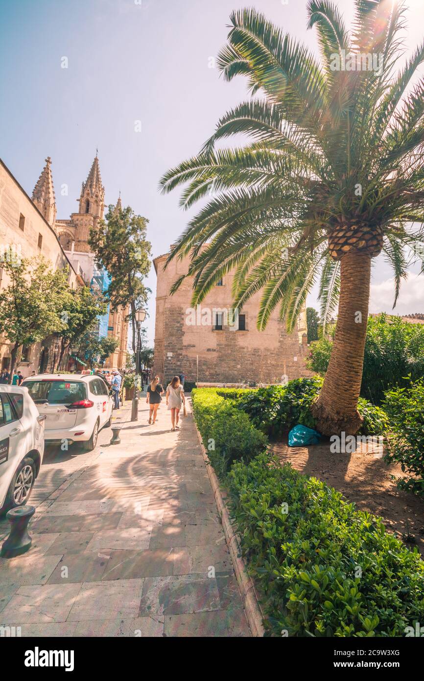 Streets of palma de mallorca hi-res stock photography and images - Alamy