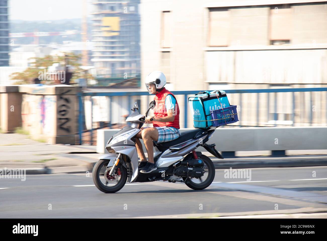 Food delivery motorcycle scooter hi-res stock photography and images ...