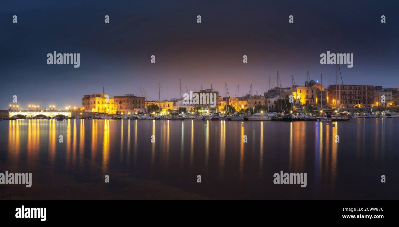 Italian seaside town taranto hi-res stock photography and images - Alamy