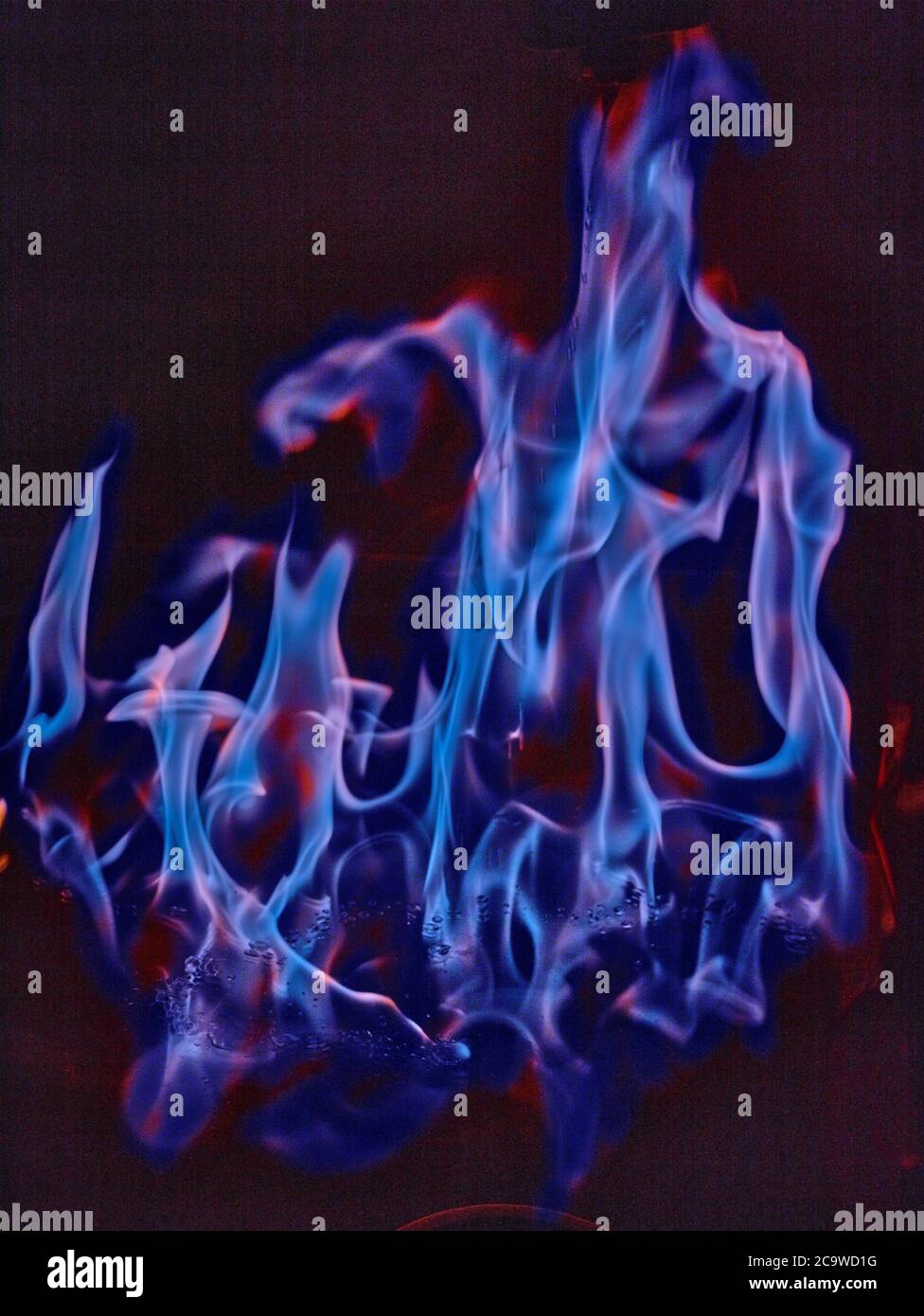 Fire, flames against a black background with reflection Stock Photo - Alamy