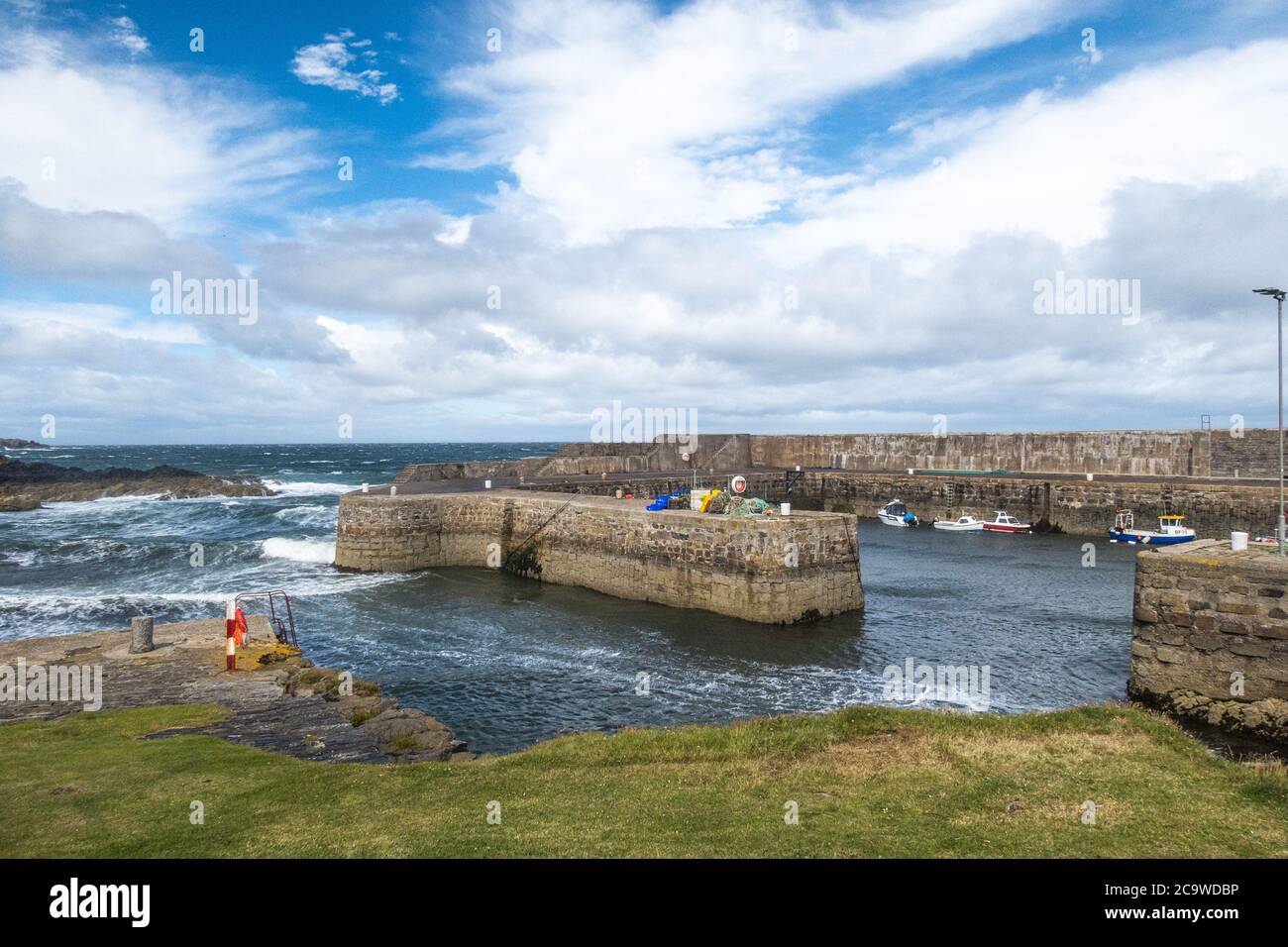 Village and harbour of Cullen, North East Scotland Stock Photo - Alamy