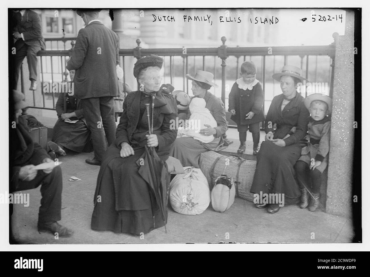 Dutch family album hi-res stock photography and images - Alamy