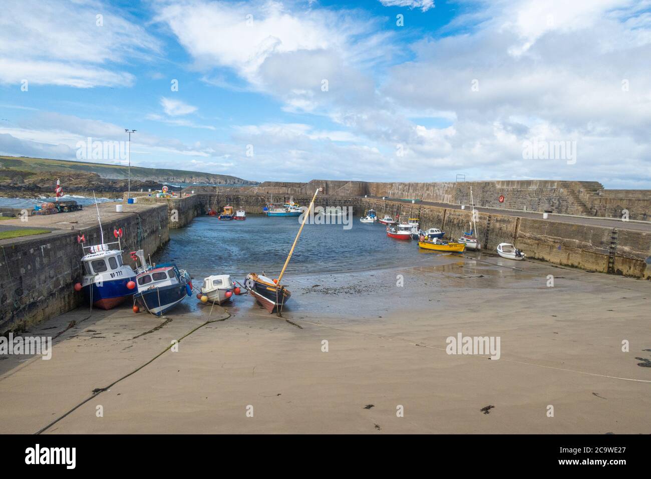 Village and harbour of Cullen, North East Scotland Stock Photo - Alamy