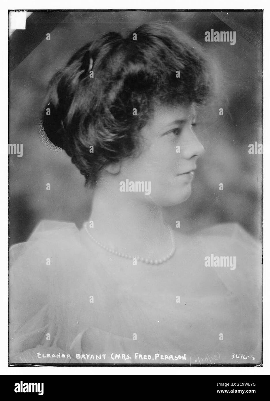 Mrs bryant hi-res stock photography and images - Alamy