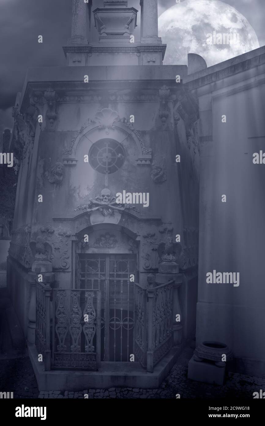 Mysterious and creepy tomb in a foggy full moon night Stock Photo - Alamy