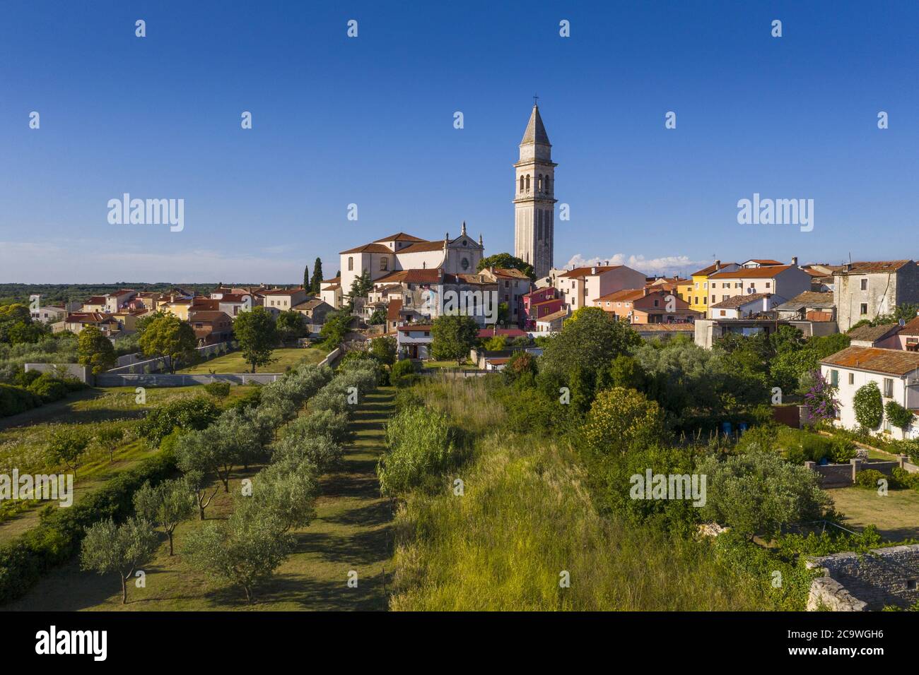 Vodnjan old town Stock Photo - Alamy