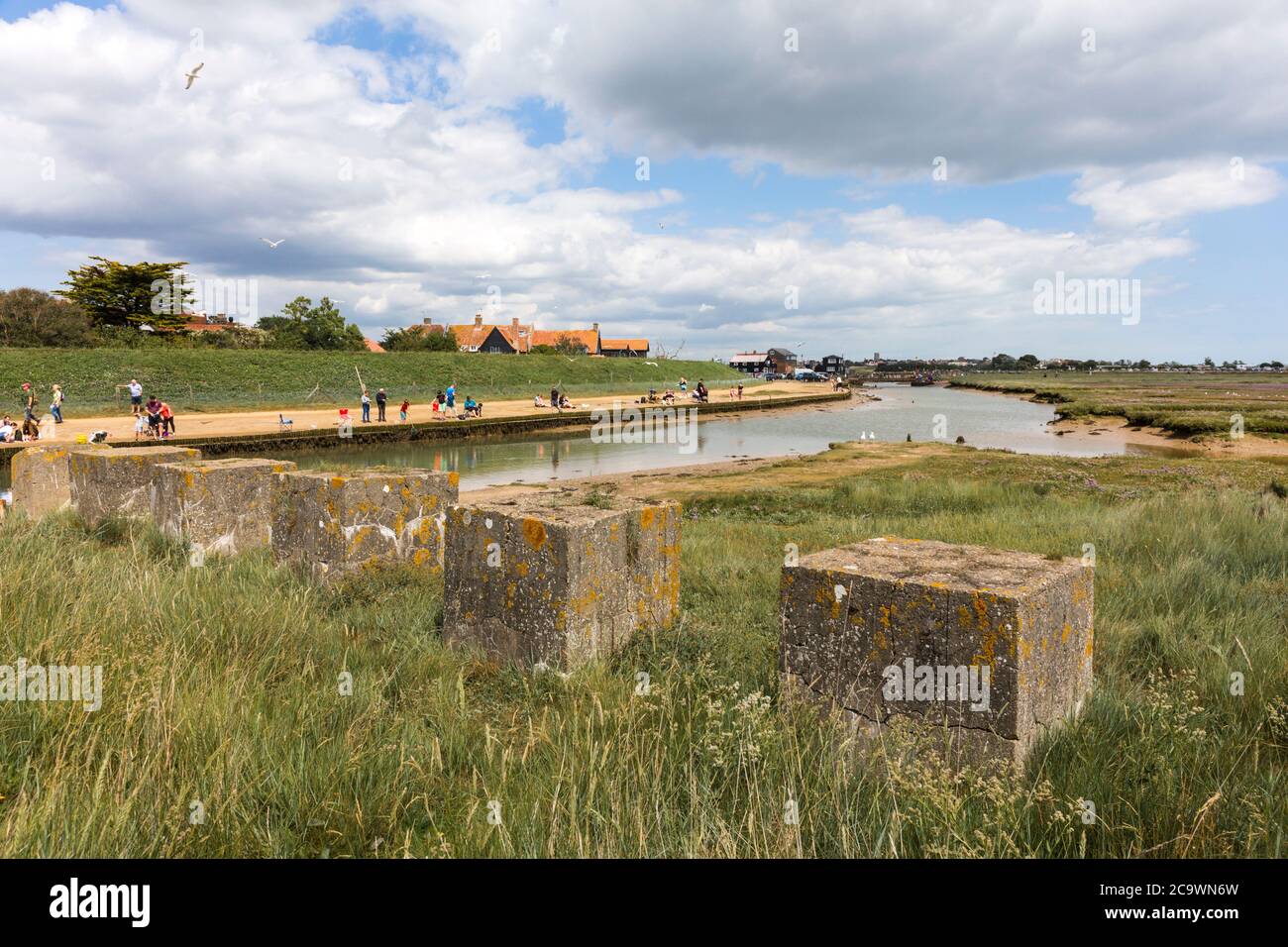 Ww2 defences hi-res stock photography and images - Alamy