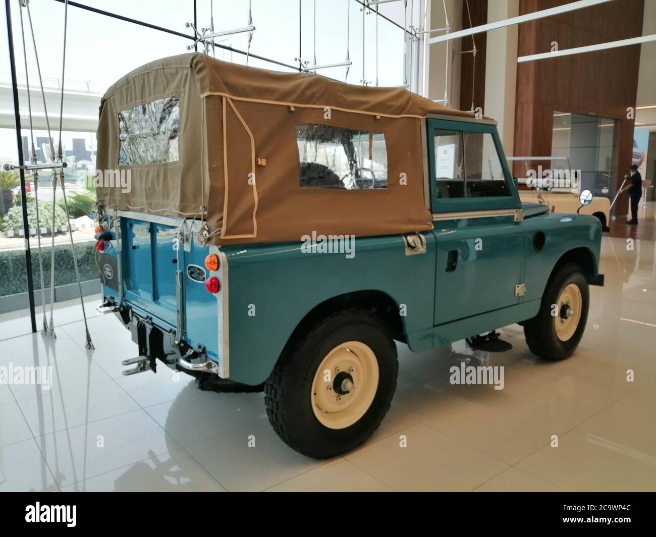 Land rover legacy hi-res stock photography and images - Alamy
