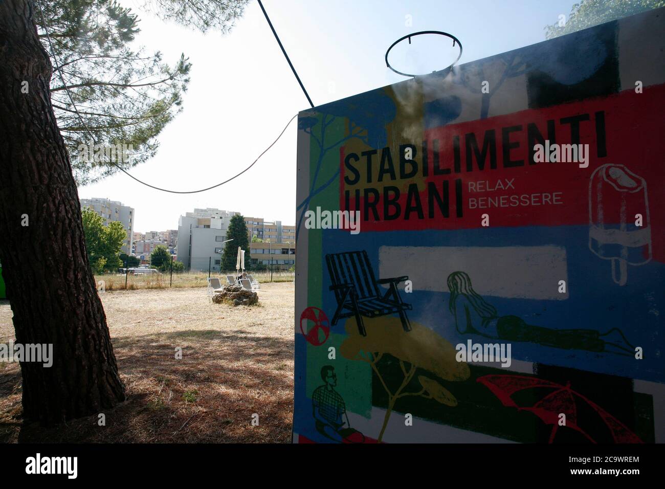 Una delle spiagge urbane ( Torre Maura)organizzate ed allestite dal ...
