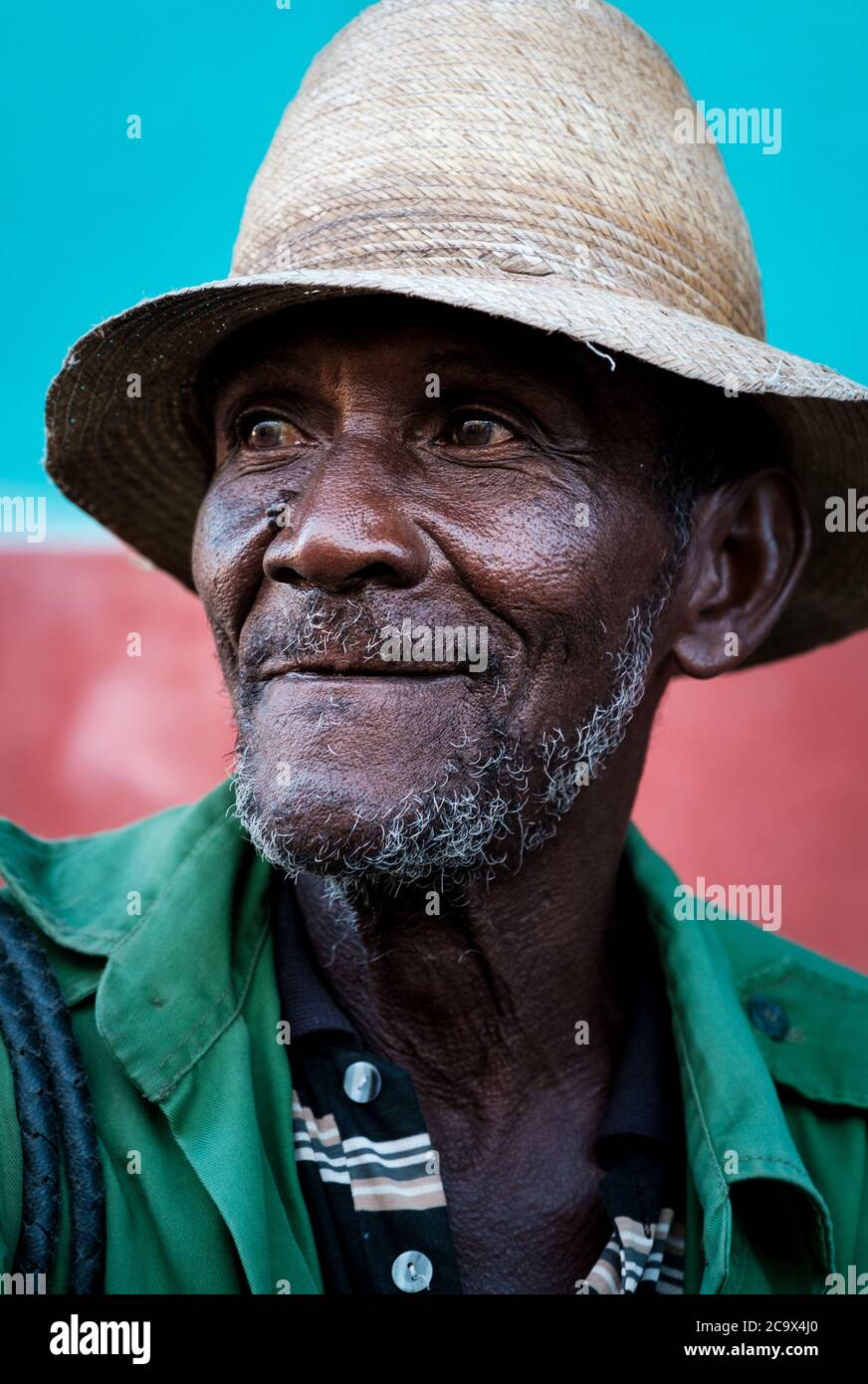 Old cuban man hi-res stock photography and images - Alamy
