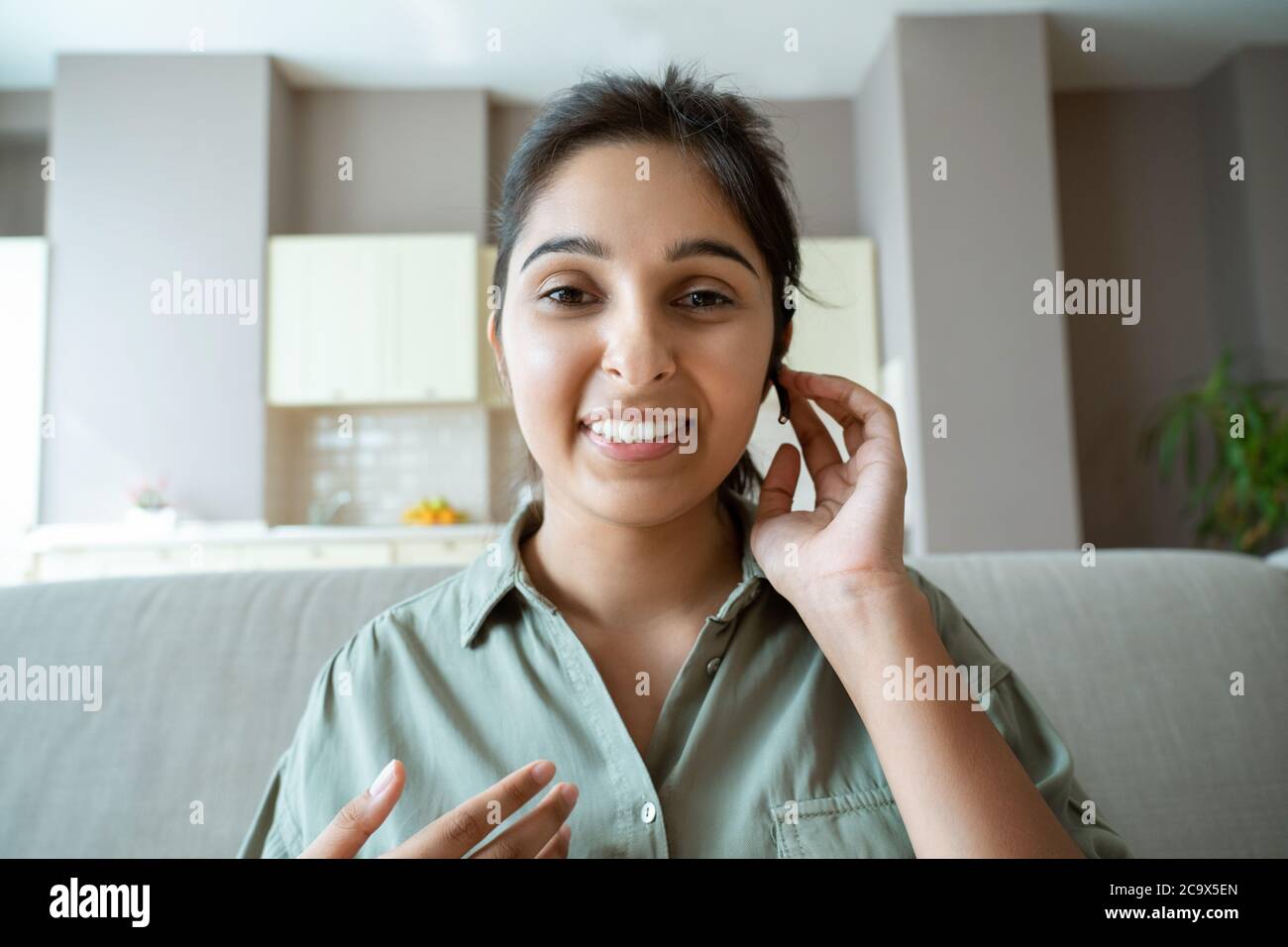 Home call center hi-res stock photography and images - Alamy