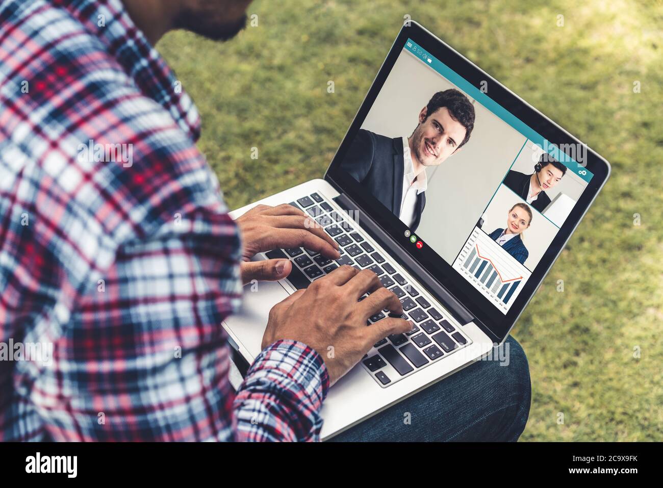 Group virtual meeting hi-res stock photography and images - Alamy