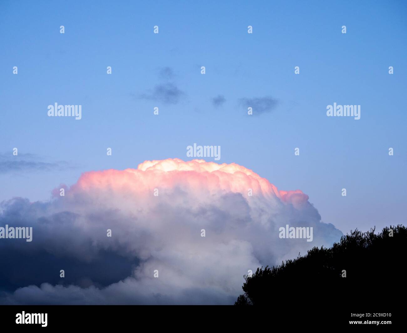 Cumulus cloud formation hi-res stock photography and images - Alamy
