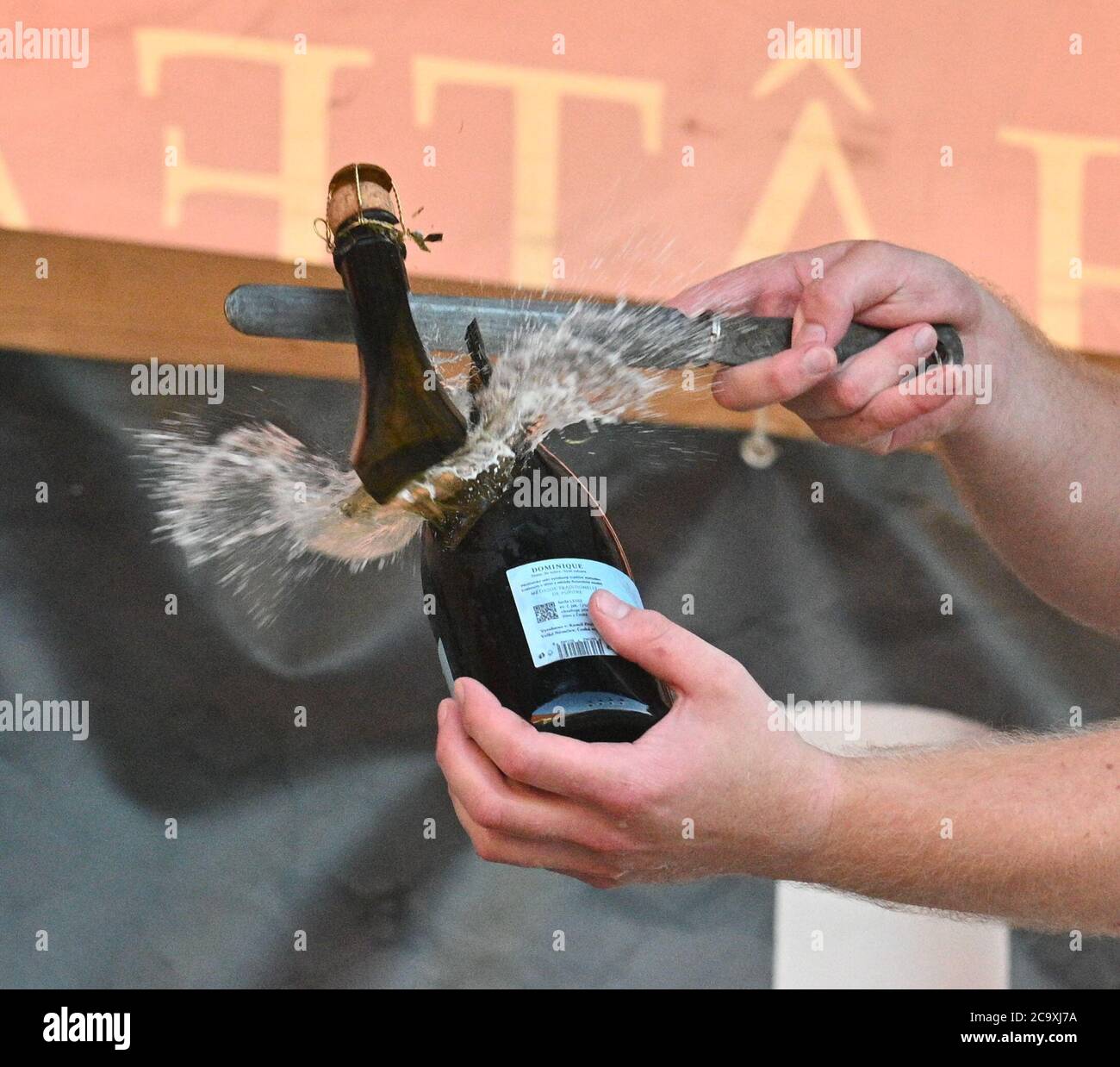 Sabrage wine hi-res stock photography and images - Alamy