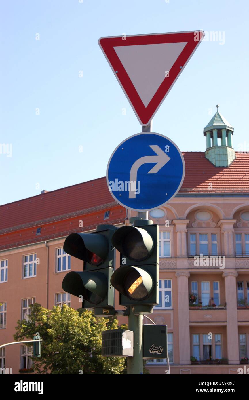 Ampel fur busse hi-res stock photography and images - Alamy