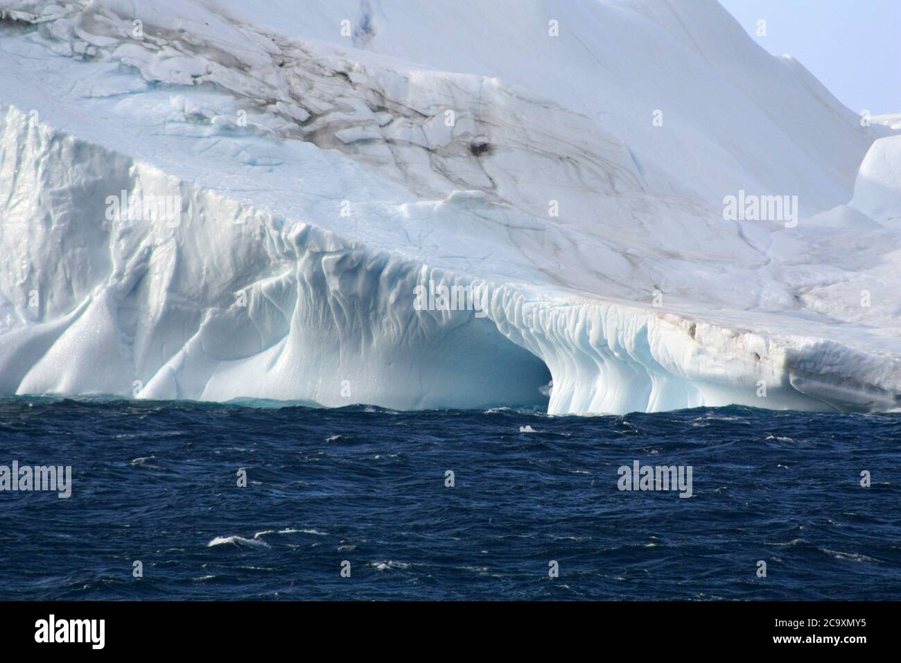 Antarctic wilhelmina bay hi-res stock photography and images - Alamy