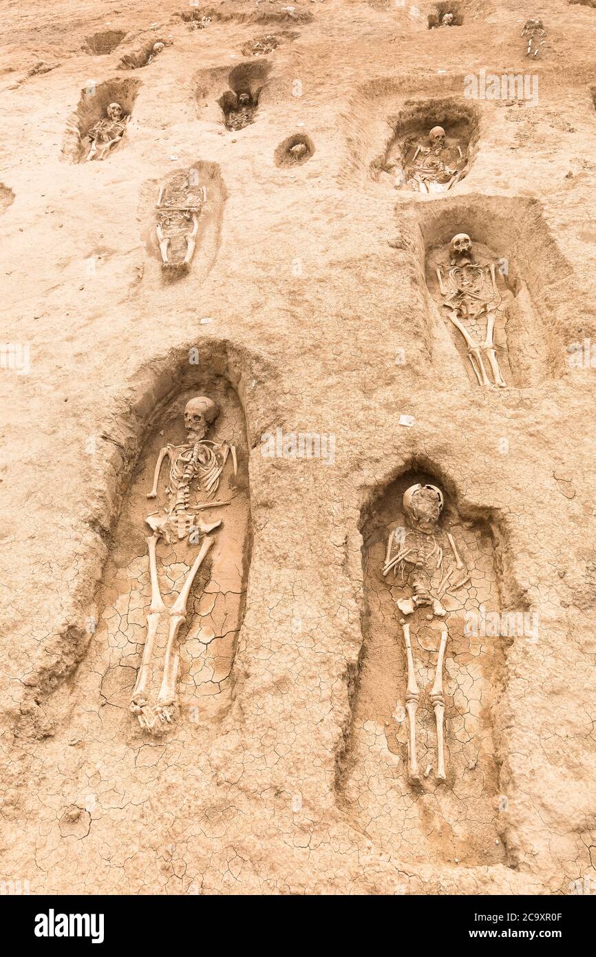 Archaeological site of Visigothic tombs in the works of the A-12 ...