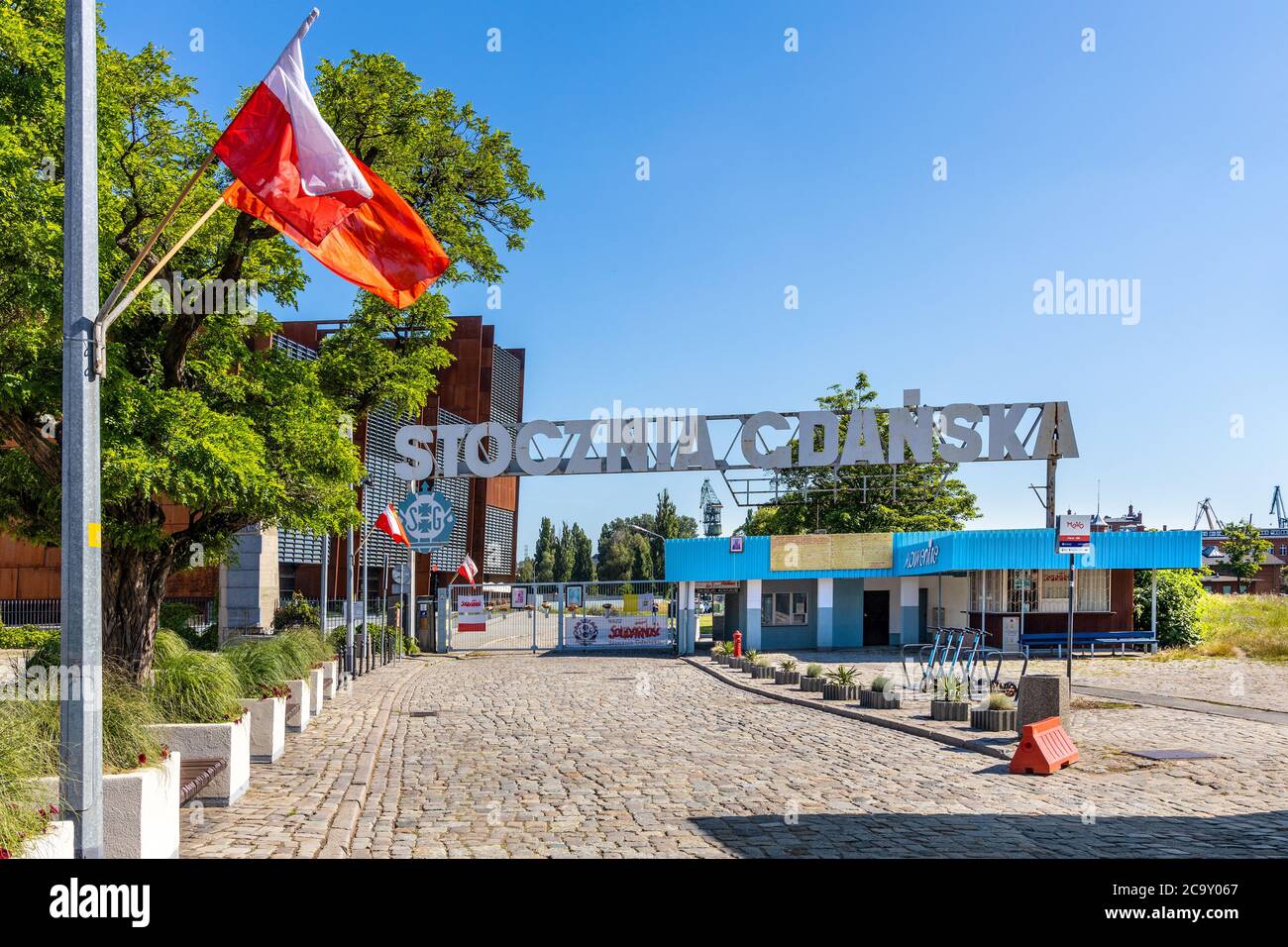Gdansk shipyard strike hi-res stock photography and images - Alamy