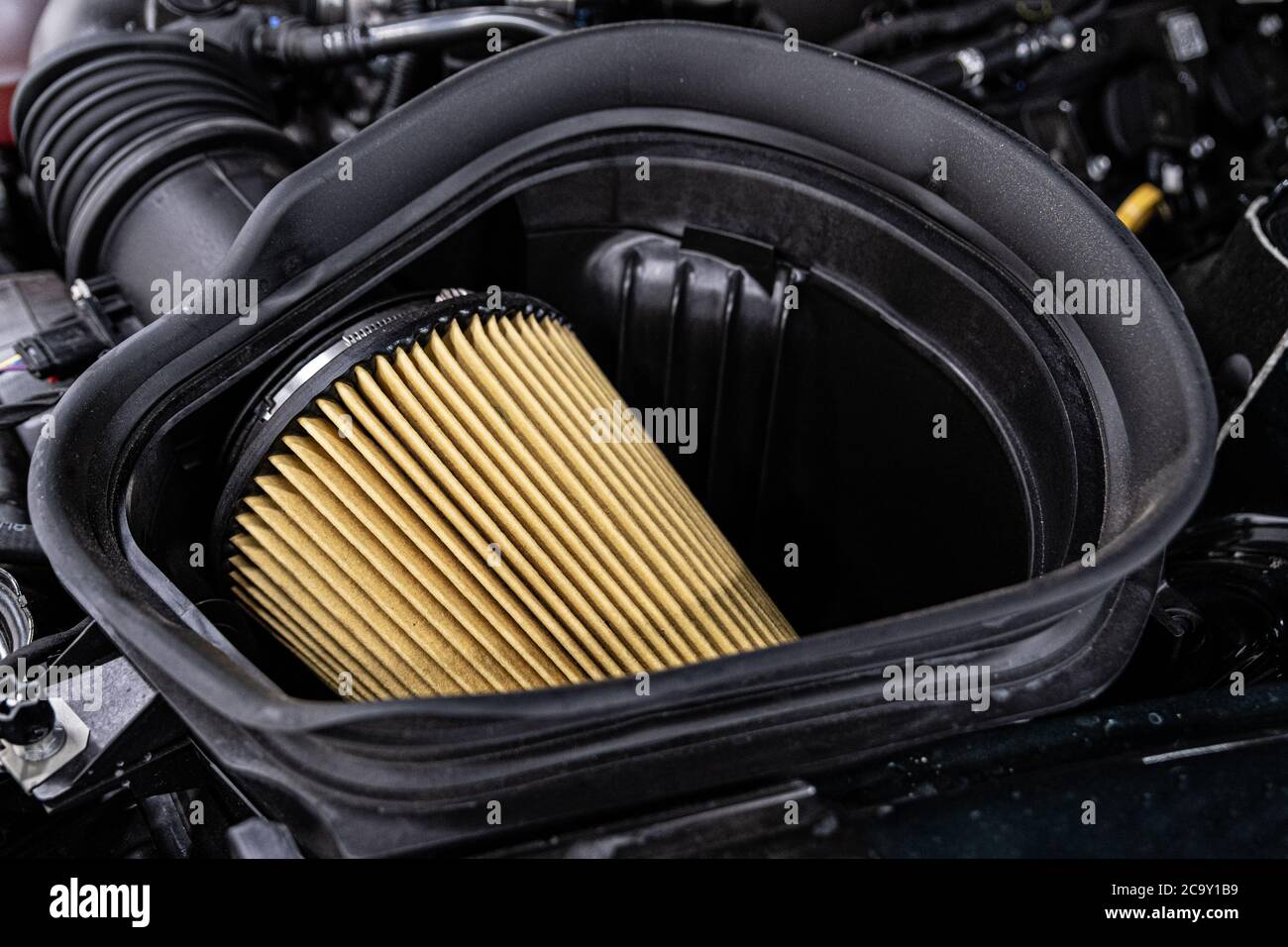 Car air filter. Car engine air filter Stock Photo - Alamy