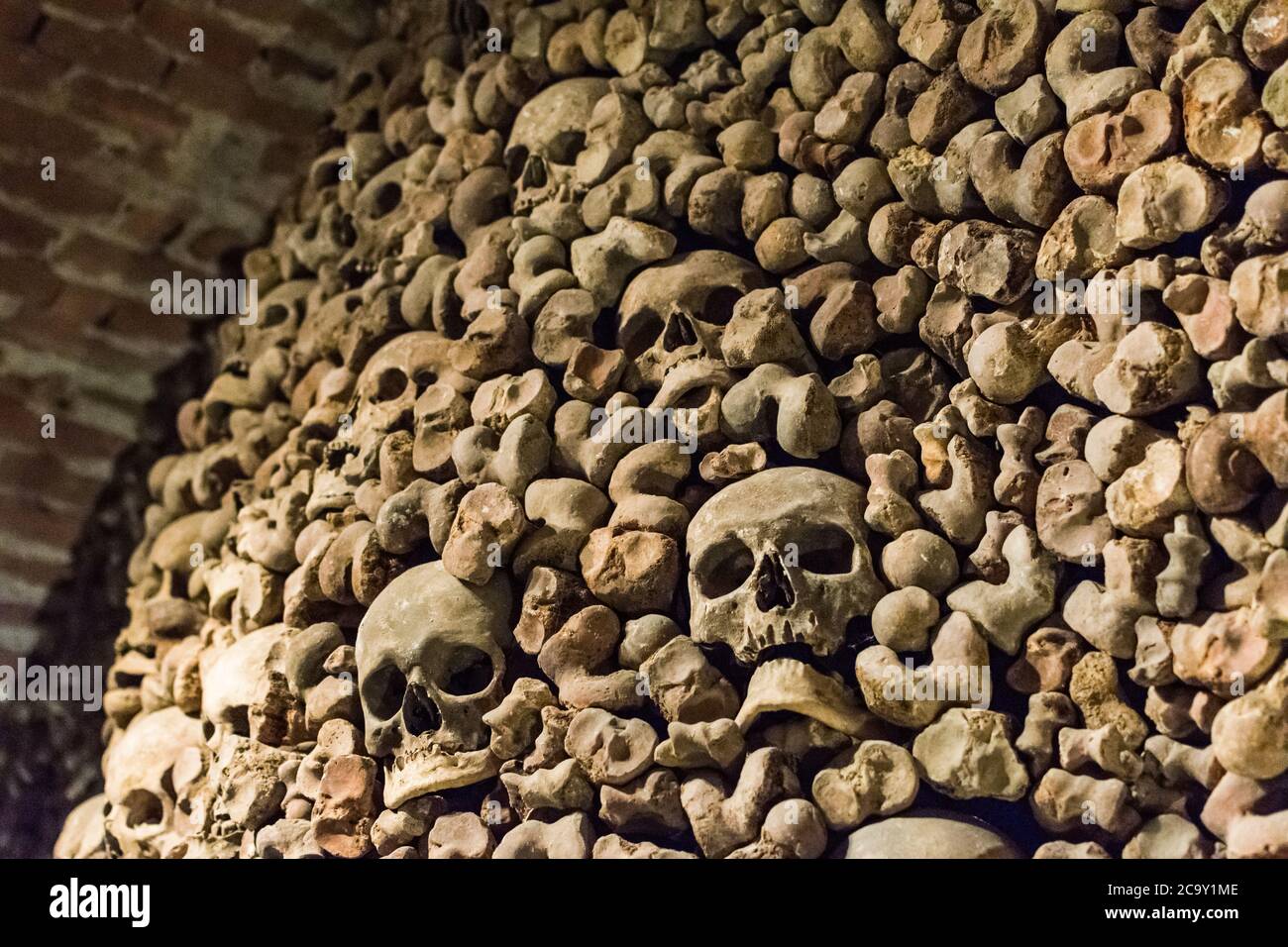real wall human skulls bones skeleton ossuary burial site Stock Photo ...
